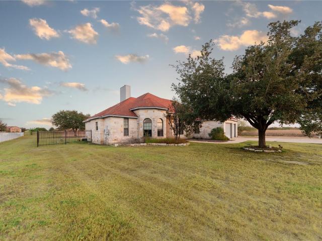 127 Eleanor Ln