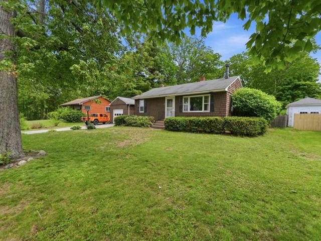 127 Franklin St, Rochester, NH 03867