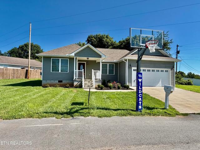 127 Kars Lane