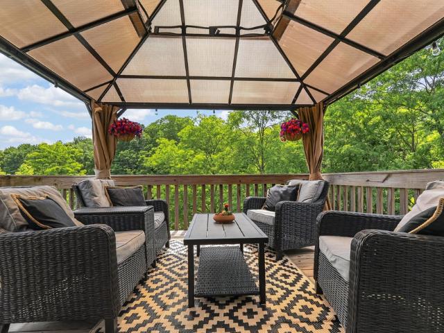 127 Keeneland Drive