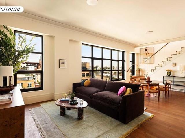 127 Kent Ave Ph 1E, Brooklyn, NY 11249