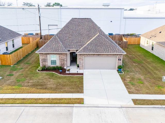 127 Horis Dr, Houma, LA 70364 | MLS #BY2026000 | Compass