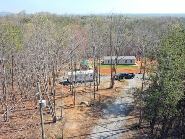 127 Hairfeild Ln, Axton, VA 24054