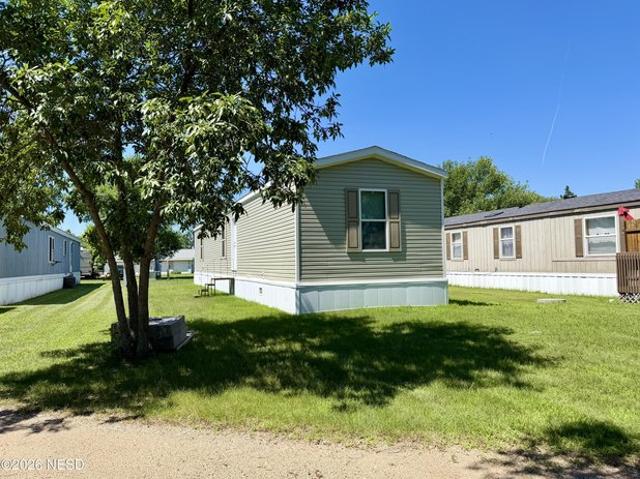 127 Hansen Loop, Milbank, SD 57252