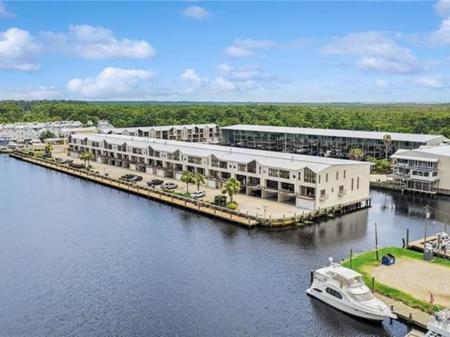 127 Highway 22 E Apt N25, Madisonville, LA 70447