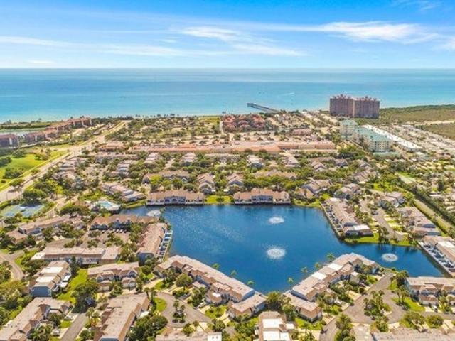 127 Ocean Dunes Cir, Jupiter, FL 33477