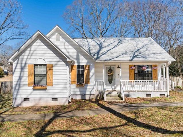 127 Loblolly Dr, Spartanburg, SC 29303