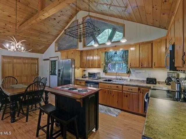 127 Lazy Creek Lane