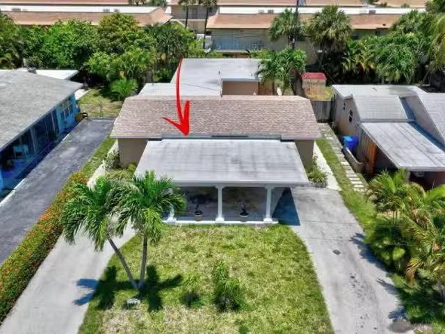 127 LAKEVIEW AVE, LANTANA, FL 33462 Multi Family For Sale MLS.