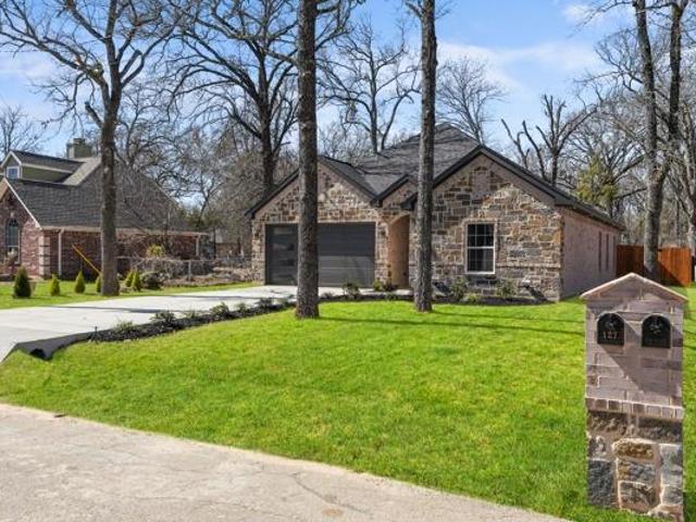 127 Lakeview Drive
