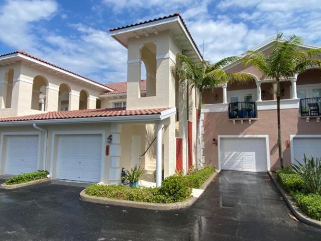 127 Lancha Cir #203, Indian Harbour Beach, FL 32937