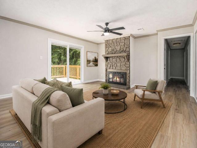 127 Lee Road