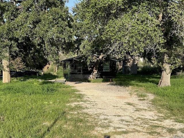 127 Little Creek Dr Lot 44, Floresville, TX 78114