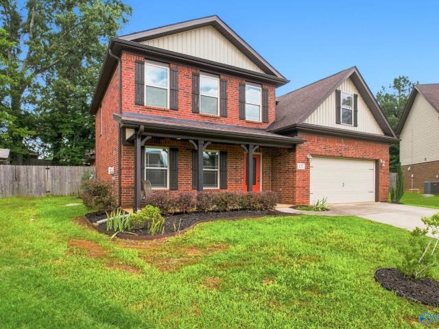 127 Meadowglade Lane