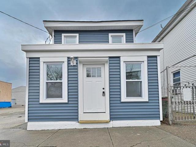 127 N Texas Ave, Atlantic City, NJ 08401