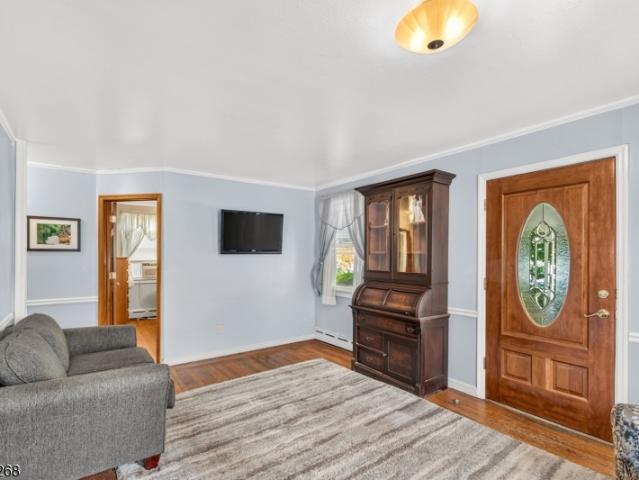 127 N Clark Ave
