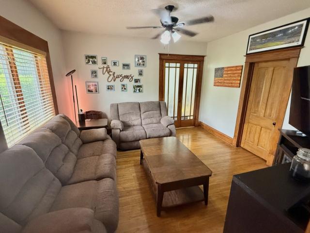 127 N Kenosha Avenue