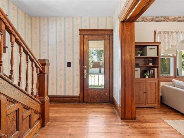127 N Linden Avenue