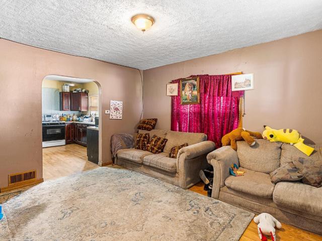 127 S 31st Street