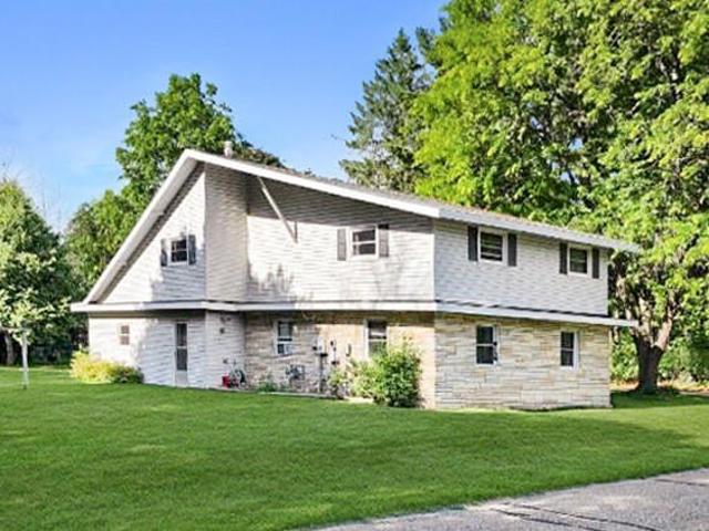 127 S 3rd Ave, Plainfield, WI 54966