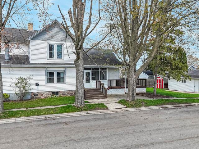 127 S 3RD Street