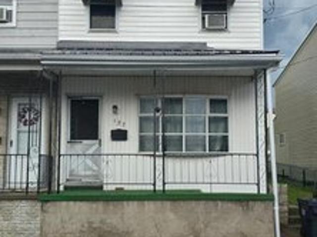 127 S Broad Mountain Ave, Frackville, PA 17931