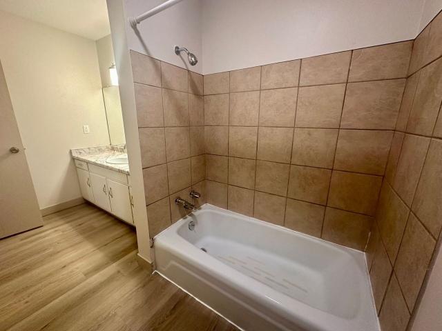 127 S Platten St 1 Bedroom Apartment for Rent at 127 S Platten St, Green Bay, WI 54303