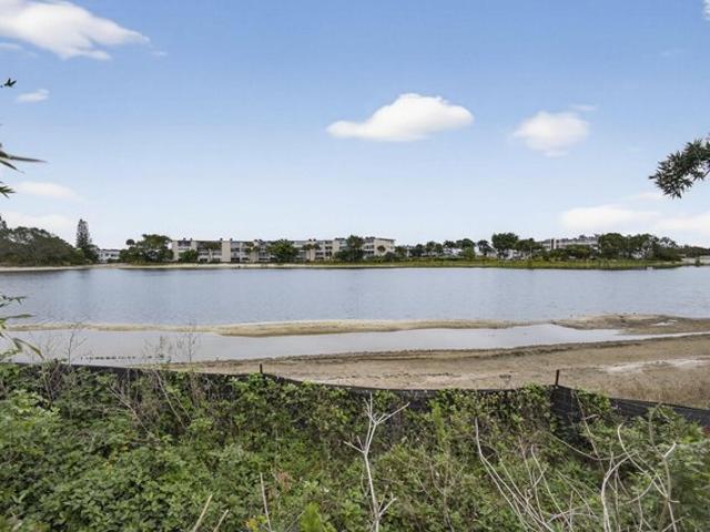 127 Southampton B, West Palm Beach, FL 33417