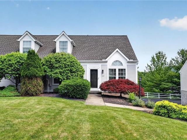 127 Sedeca Dr, Canonsburg, PA 15317