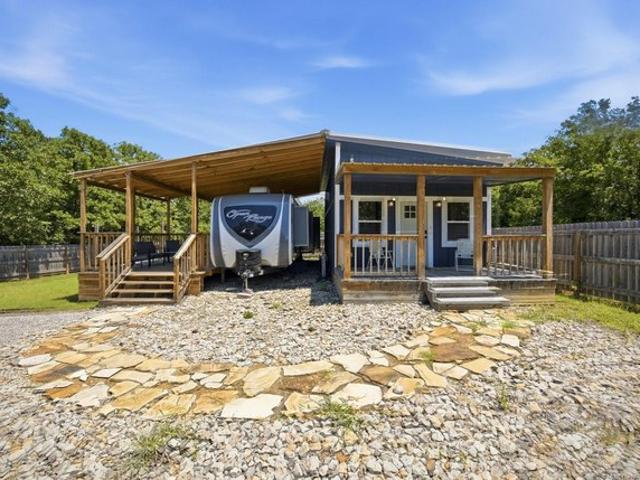 127 Seneca Spgs, Eufaula, OK 74432