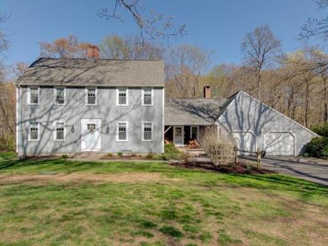 127 Skunk Misery Rd, Haddam, CT 06441