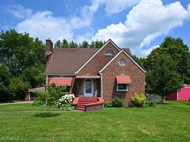 127 Summit Ave, Niles, OH 44446