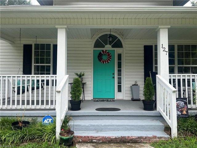 127 Sydnor St, Mount Airy, NC 27030