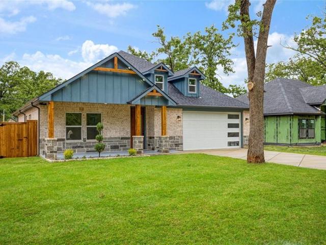 127 Parkside Dr, Trinidad, TX 75163