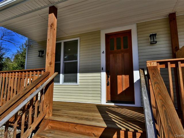 127 Pine Street 4