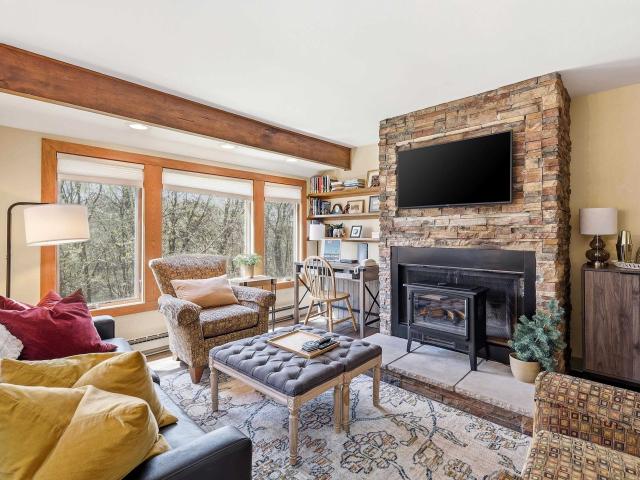 127 Plum Cove Drive