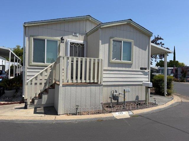 127 Royalwood Ln, Rancho Cordova, CA 95670
