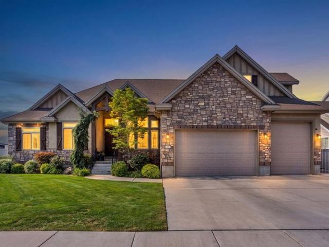 127 W Windsong, Pleasant Grove, UT 84062