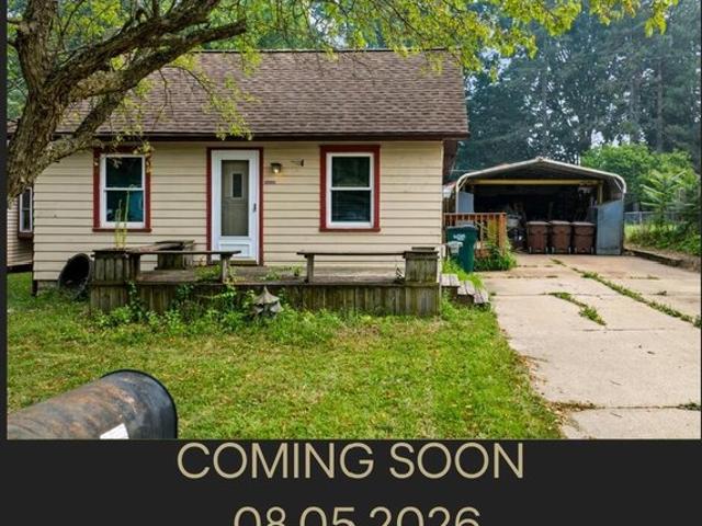 127 W Fairfield Ave, Lansing, MI 48906