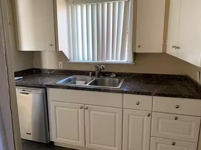 127 W Fig St, Unit 1 Community Apartment in Fallbrook, CA