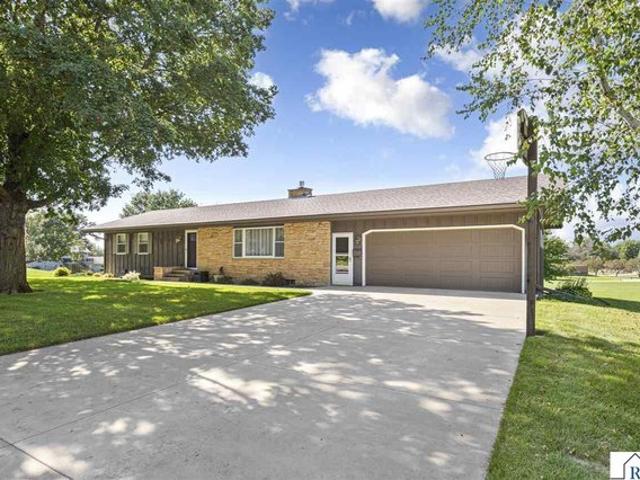 127 Woodcrest Ter, Le Sueur, MN 56058