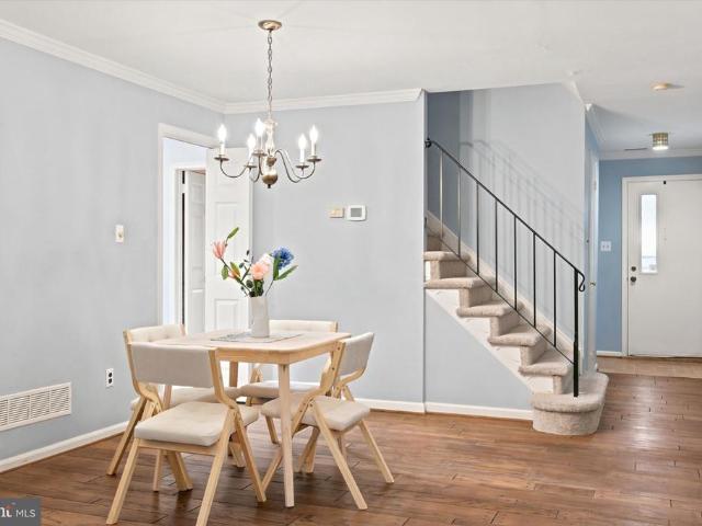 127 Woodgate Lane # 17