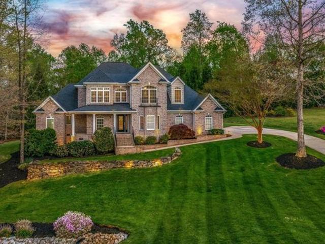 127 Warren Dr, Easley, SC 29640