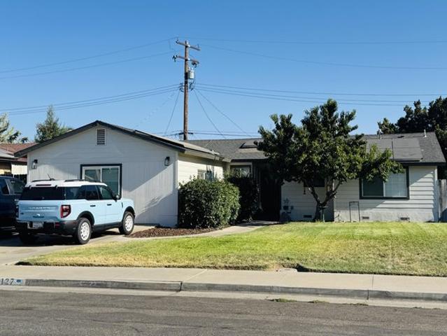 127 Whittier Ct, Exeter, CA 93221