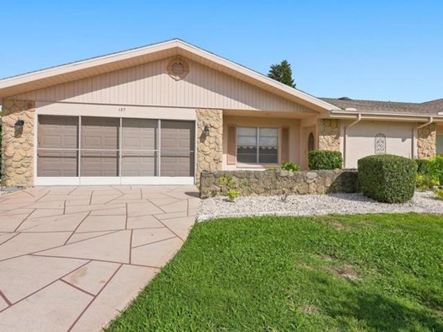127 Wintersong Ln, Sun City Center, FL 33573