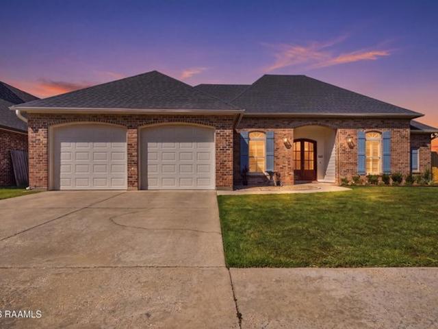 127 Tonbridge Dr, Lafayette, LA 70508