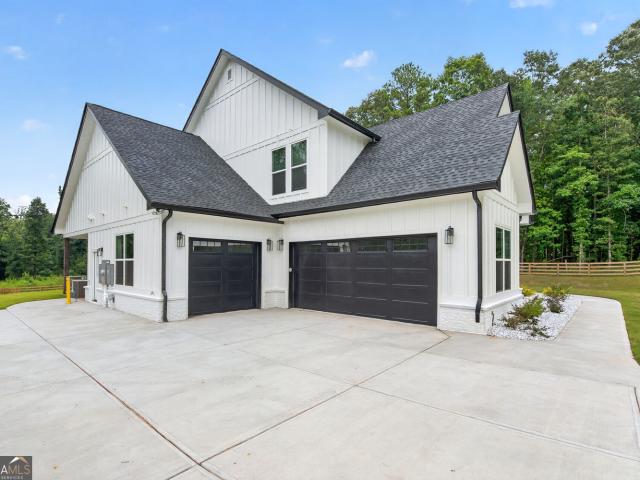 127 Tanners Bridge Road