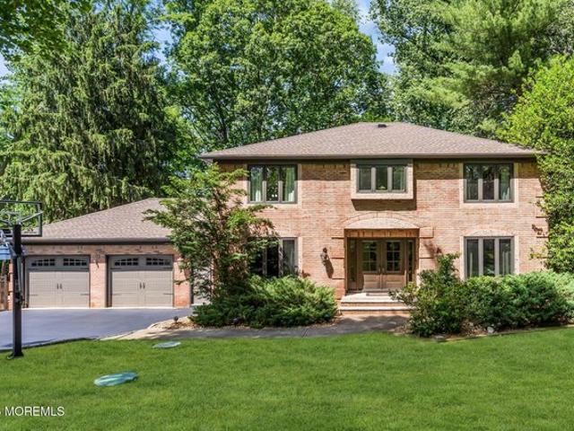 127 Telegraph Hill Rd S, Holmdel, NJ 07733