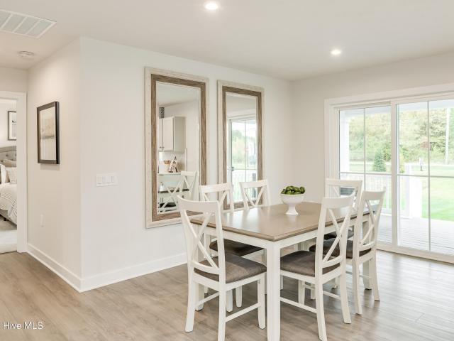 127 Tuscorora Lane
