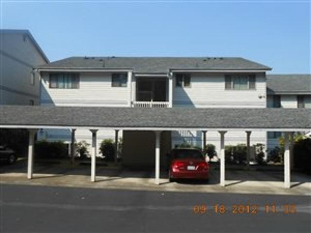 12840 SE 40th Ct Apt B2, Bellevue, WA 98006